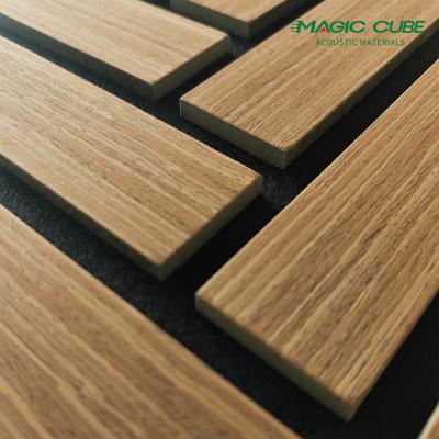 China Wooden Acoustic Wall Panels Wood Slat Wall Panel With PET Fiber Acoustic Panel For Apartment Hotel Home Akupanel for sale