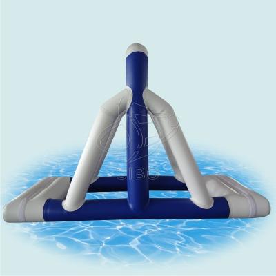 China Jogos exteriores do parque temático da bomba inflável branca da certificação do CE dos jogos dos esportes do PVC do azul para crianças à venda