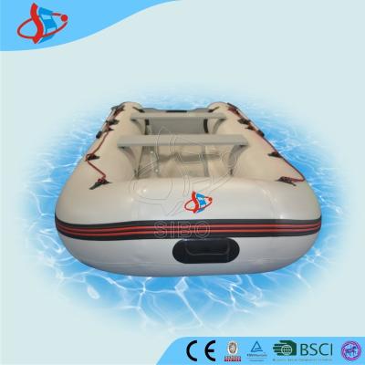 中国 湖のためのおもちゃのボートの Towables のカスタマイズされた防水膨脹可能な耐久財 販売のため