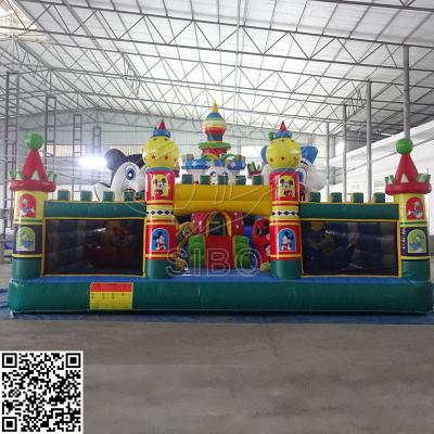 中国 膨脹可能な楽しみ都市屋内/屋外の運動場膨脹可能な公園ポリ塩化ビニールの防水シート 販売のため