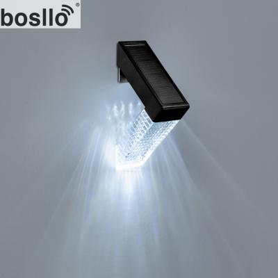 Cina Lumi a parete esterne a carica solare a LED RGB Luci a parete solare in vendita