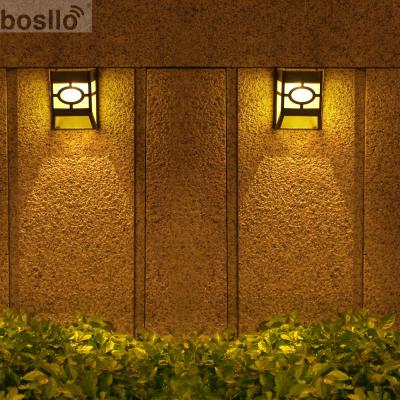 Cina Illuminazione esterna Lampade a parete solari con pannello di silicio monocristallino da 0,2 W e 6-8 ore di ricarica in vendita