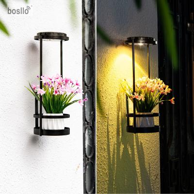 Cina Decorazione di pareti esterne semplificata con lampade a parete solari nere Tempo di lavoro 8-10 ore in vendita