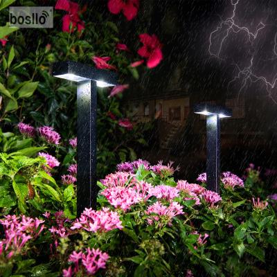 China Luz de parede LED solar 6000K Luz branca ou 3000K Luz quente Tamanho do produto 11,8*3,4*32cm à venda
