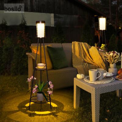 China Potente luz solar de jardín con capacidad de batería de 3.7V 1200mAh y carga USB en venta