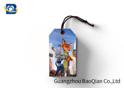 Cina L'abitudine amichevole eco- ha stampato l'immagine dura della materia plastica 3D del Hangtag del giocattolo delle etichette di caduta in vendita