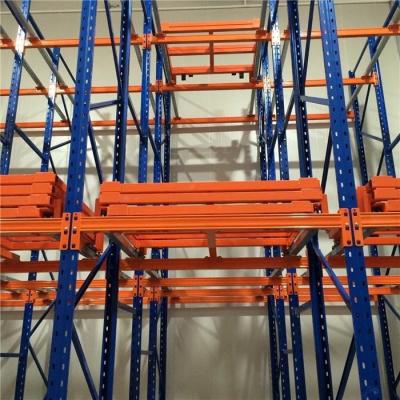 China Industrieel magazijn staal terug stoorrek systeem op maat Te koop