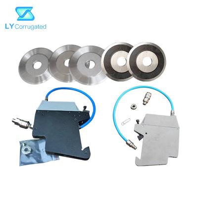 Cina 76.2mm Round Cutting Blade Melt Blown Cloth Fabric Rotary Pneumatic Knife in vendita