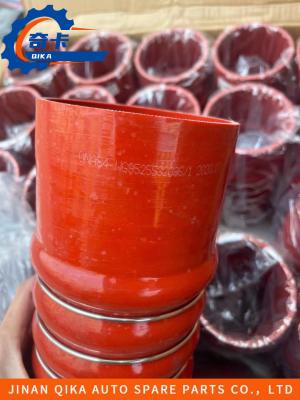 中国 ISO9001 HOWOのトラックの予備品のレッド・ウォーター/サメ地獄 タンク ホースの性能のトラックの部品 販売のため