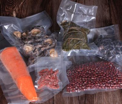 Cina Sacchetti per alimenti termosaldati in PE PA Rotoli salva-sigillante goffrati per alimenti in vendita