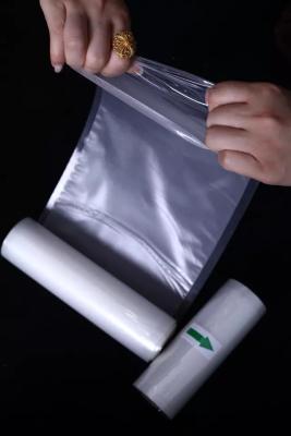 Cina Rotoli sottovuoto PE PA sottovuoto in plastica goffrata per sacchetti sottovuoto per microonde in vendita