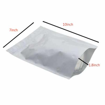 Cina Stand-Up Resealable Heat Seal Bags Frosted Silver Foil Sealed Bags in vendita