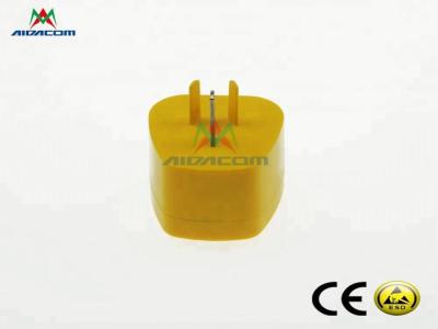 Chine Prise BRITANNIQUE de liaison de la terre de contrôle des prises 12V ESD d'UE 2x4mm à vendre