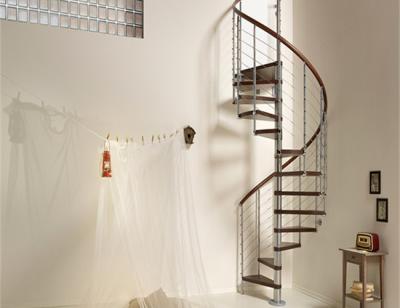 China hot model 316s.s indoor spiral wooden staricase with rod bar railing for sale