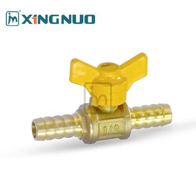 중국 1/2 인치 청동 가스 볼 밸브 노란색 나비 손잡이 및 파이프 설치를 위한 빠른 연결 판매용