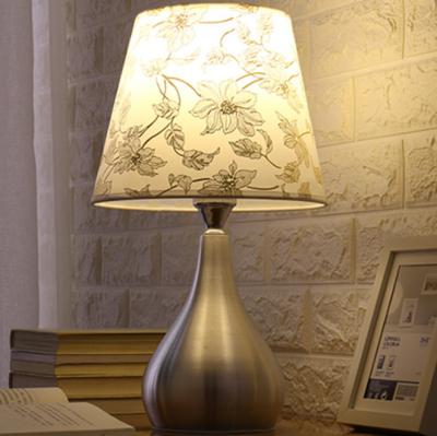 China Iron base fabric lampshade soft light many pattern Bedside table lamp LX104 for sale