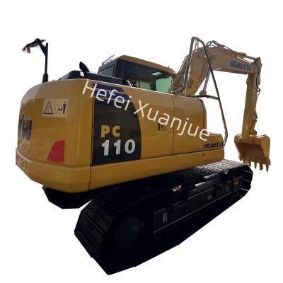 China Excavadora de construção Komatsu PC110 usada Eficiência Fluxo máximo da bomba principal à venda
