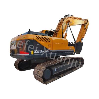 Chine Excavateur Hyundai utilisé pour creuser hauteur maximale 10025 mm profondeur maximale de creusement 6520 mm à vendre