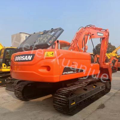 China Excavadora Doosan usada e poderosa com capacidade de balde de 1,05 m3 e altura de escavação de 9660 mm à venda