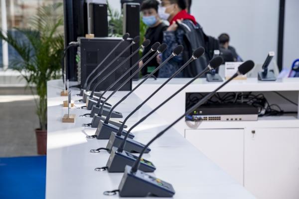Quality HUAIN Network Conference System Table Microphone DSP Wired Dante Microphone Unit for sale