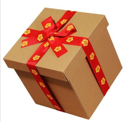 China LUXEdocument houten giftvakje huwelijksdocument verpakkende vakjes die vlak het Huwelijk van de kartongift, magneet vouwen die document fla vouwen Te koop