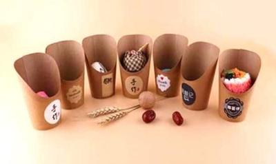 Cina Fried Disposable Hamburger Box Cup che su ordinazione di carta il contenitore francese frigge Kraft frigge la borsa di forma di cono della scatola in vendita