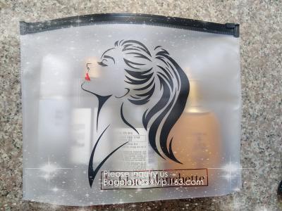 Cina Abbigliamento dei sacchetti di stoccaggio dell'imballaggio della borsa della chiusura lampo del cursore/cosmetici/vestiti risigillabili di viaggio glassati metallina/PA promozionale in vendita