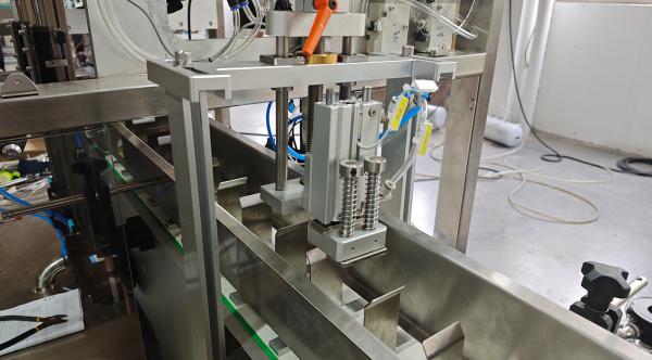 Quality Automatic Drink Solvent Cartoning Machine with Quick Changeover and High-Speed for sale