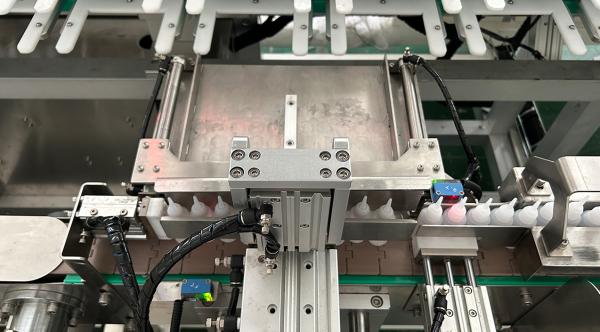 Quality Automatic Glue Cartoning Machine with Dual Robotic Loading and Crash-Lock Carton for sale