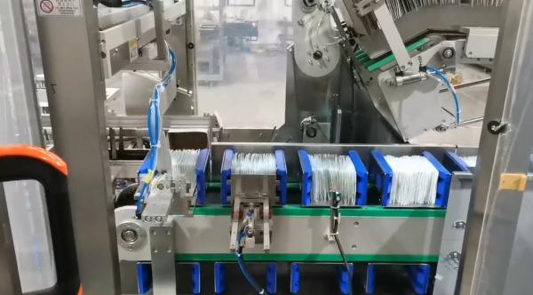 Quality Automatic Facial Mask Cartoning Machine with Dual-Robot Soft Loading and for sale