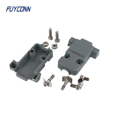 Cina 9Pin D-SUB Hood Top Entry Straight Plastic di plastica Backshell per il connettore di DB in vendita