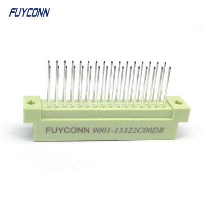 中国 ストレートPCB 3列 32ピン 男性 DIN 41612 コネクタ 2*16P 32P 13mm 41612 コネクタ 販売のため