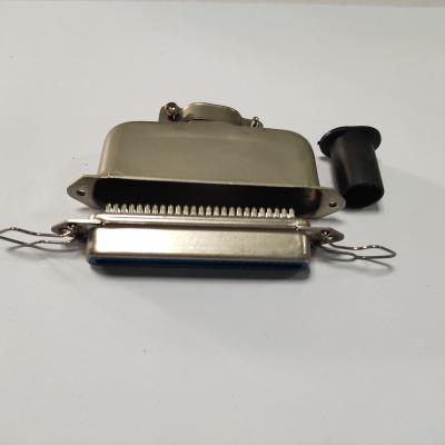 中国 14 24 36 50 の Pin のはんだの 180 度の金属カバーが付いている女性の容器のタイプ Centronix のコネクター 販売のため
