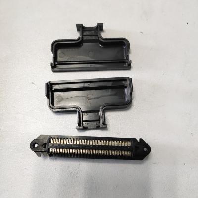 China Conector do pino de TYCO 50 ou 64 do campeão IDC de Centronic da tomada masculina do Pin RJ21 com tampa plástica de 180 graus à venda