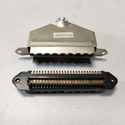 China 180 o tipo conector 25 da tomada masculina do Centronics 50pin da tampa do metal do grau emparelha o tipo da tomada masculina de IDC à venda