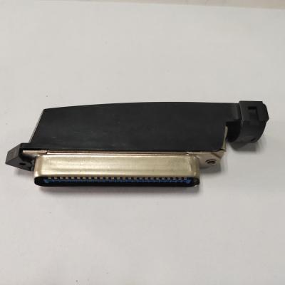 China 50 Pin Male Centronic Solder Connector met l-Vorm plastic huisvesting Te koop