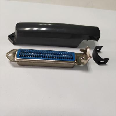 Cina Connettore di Pin della lega per saldatura del campione di Pin Centronic della spina 50 con la copertura di plastica invertita 90 gradi in vendita