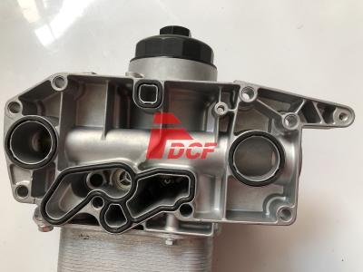 Cina Assy della copertura del radiatore dell'olio del motore D6D per le componenti del motore del diesel dell'escavatore di in vendita