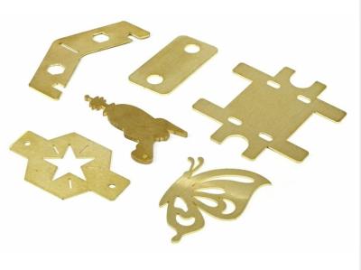 Cina 1000w 2000w 3000w 4000w Fibra Laser Cutting Machine per il taglio di rame rame ferro carbonio metallo ottone in vendita