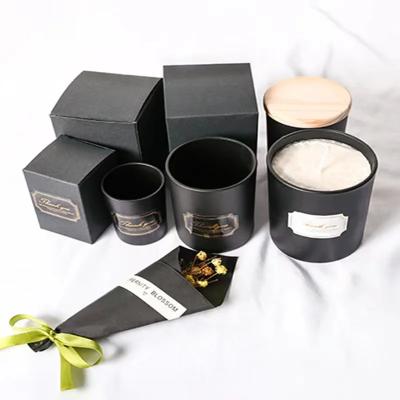 Cina Scatola di imballaggio regalo in cartone pieghevole con finitura di timbro e personalizzata in vendita