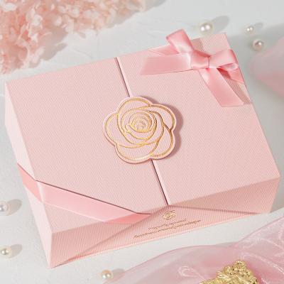 China Empty Rigid Gift Box Jewelry Perfume Luxury Gift Box Custom Logo for sale