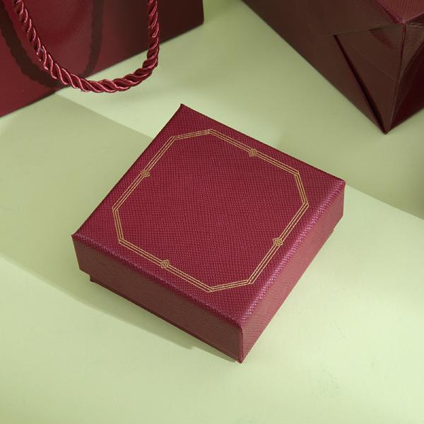 Quality Red Magnetic Closure Rigid Boxes PU Leather Diamond Jewelry Box Customized Size for sale