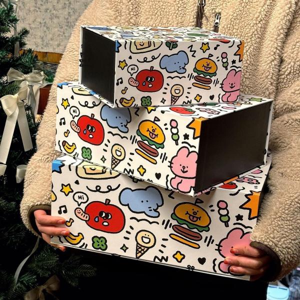 Quality Playful Cartoon Magnetic Gift Box Multi Color Hand Drawn Keepsake Packaging for sale