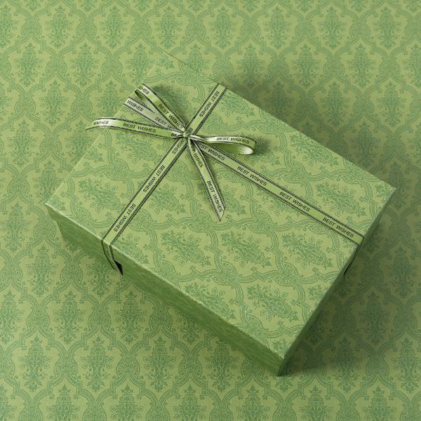 Quality Large Capacity Gift Wrapping Boxes Top Bottom Lids Logo Custom Gift Wrapping for sale