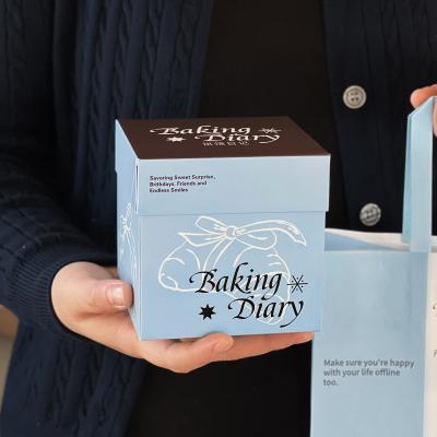 China Folding Custom Packaging Boxes 15x10x10cm 10x10x10cm Rectangular Cake Packaging Box for sale