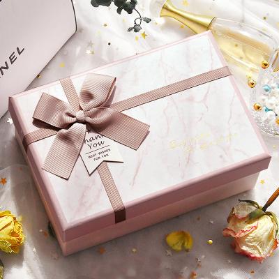China Valentine's Day Gift Box Packaging Box Gift Box Custom Box Gift Box Large Gift Box for sale