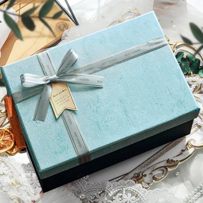 China Valentine's Day Gift Box Packaging Box Gift Box Custom Box Gift Box Large Gift Box for sale