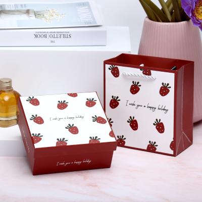 Китай Подарочная коробка с клубничной коробочкой для праздников Большой комплект косметического шарфа продается