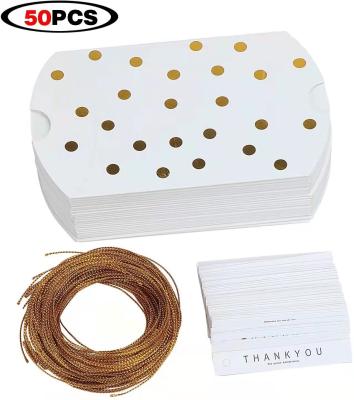 Cina Lo sposo Dress Wedding Favor Candy della sposa inscatola i contenitori di regalo vuoti 260gsm per il cioccolato in vendita