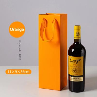 Cina 157gsm ha isolato il vino lavabile della carta di Brown insacca la maniglia tagliata in vendita